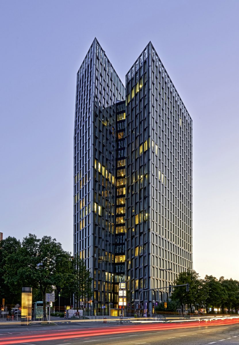 Elegantes Hotel Tanzende Turme Bild